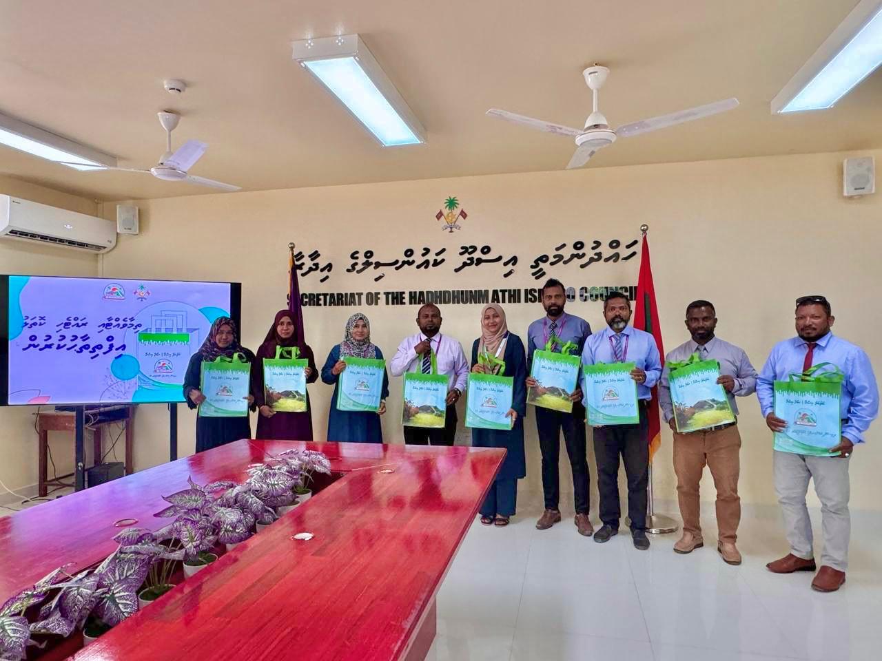 އިސްދޫ ކައުންސިލުން ތިމާވެއްޓާއި ރައްޓެހި ފޮތިކޮތަޅު ރަށަށް ...